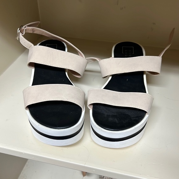 ShuShop | Shoes | Shushop Platform Sandals | Poshmark